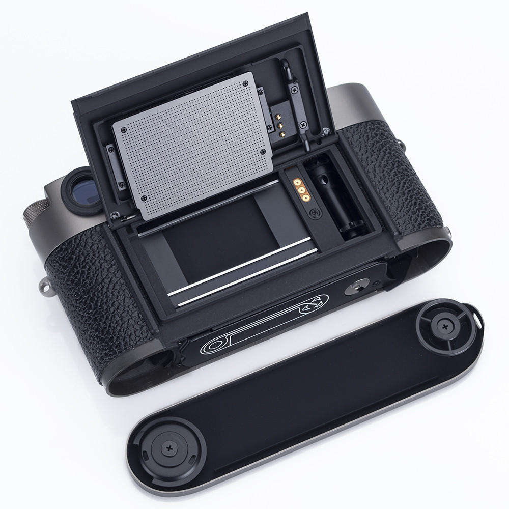 You can have this beautiful Leica MP Titanium limited edition camera ...