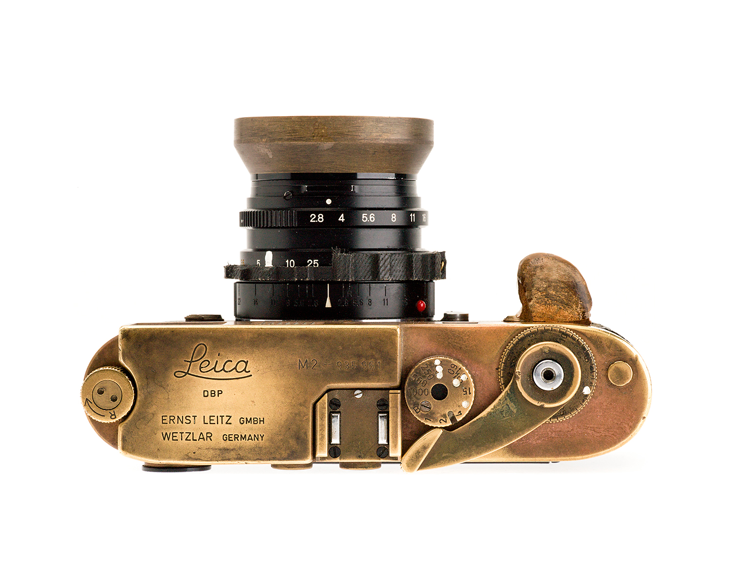 Vladimir Panasenko's exhibition "C’est La Vie in B&W" at the Leica ...