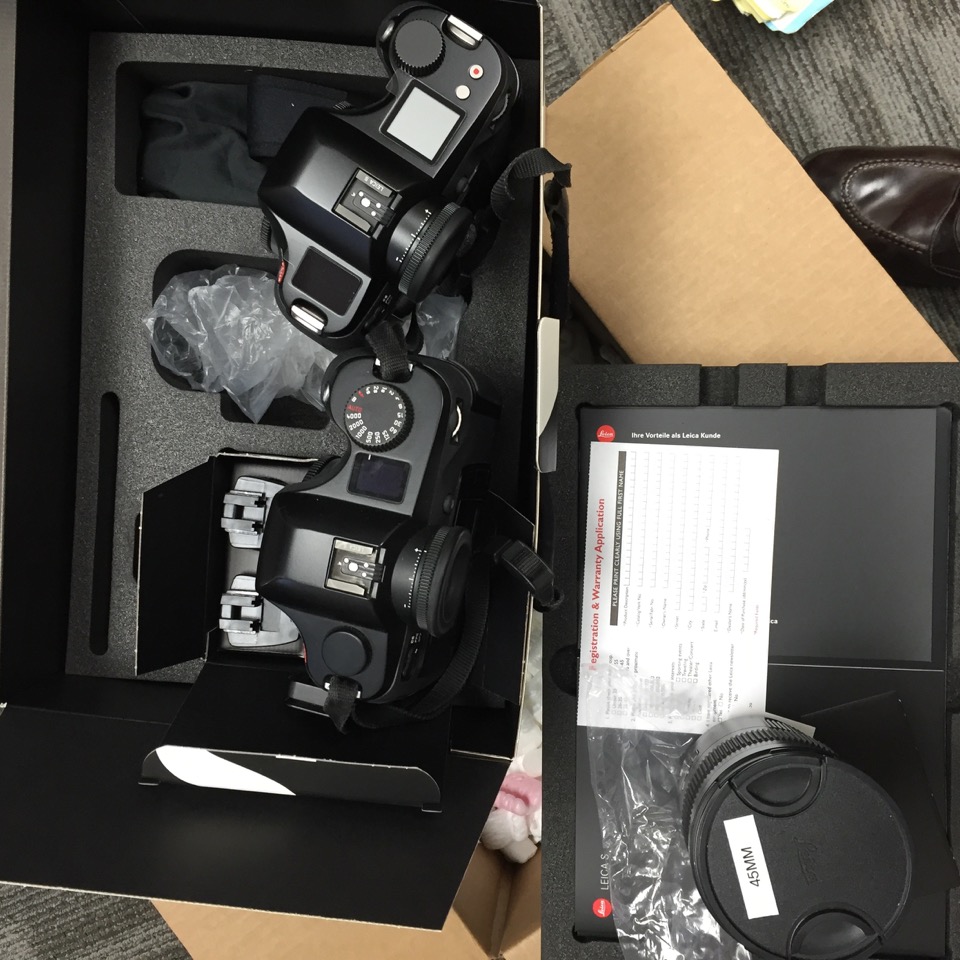 Leica S Typ 007 medium format camera now shipping (with unboxing ...
