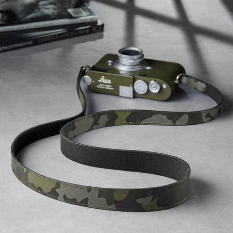 New Rock n Roll olive green straps for your Leica Safari camera - Leica ...